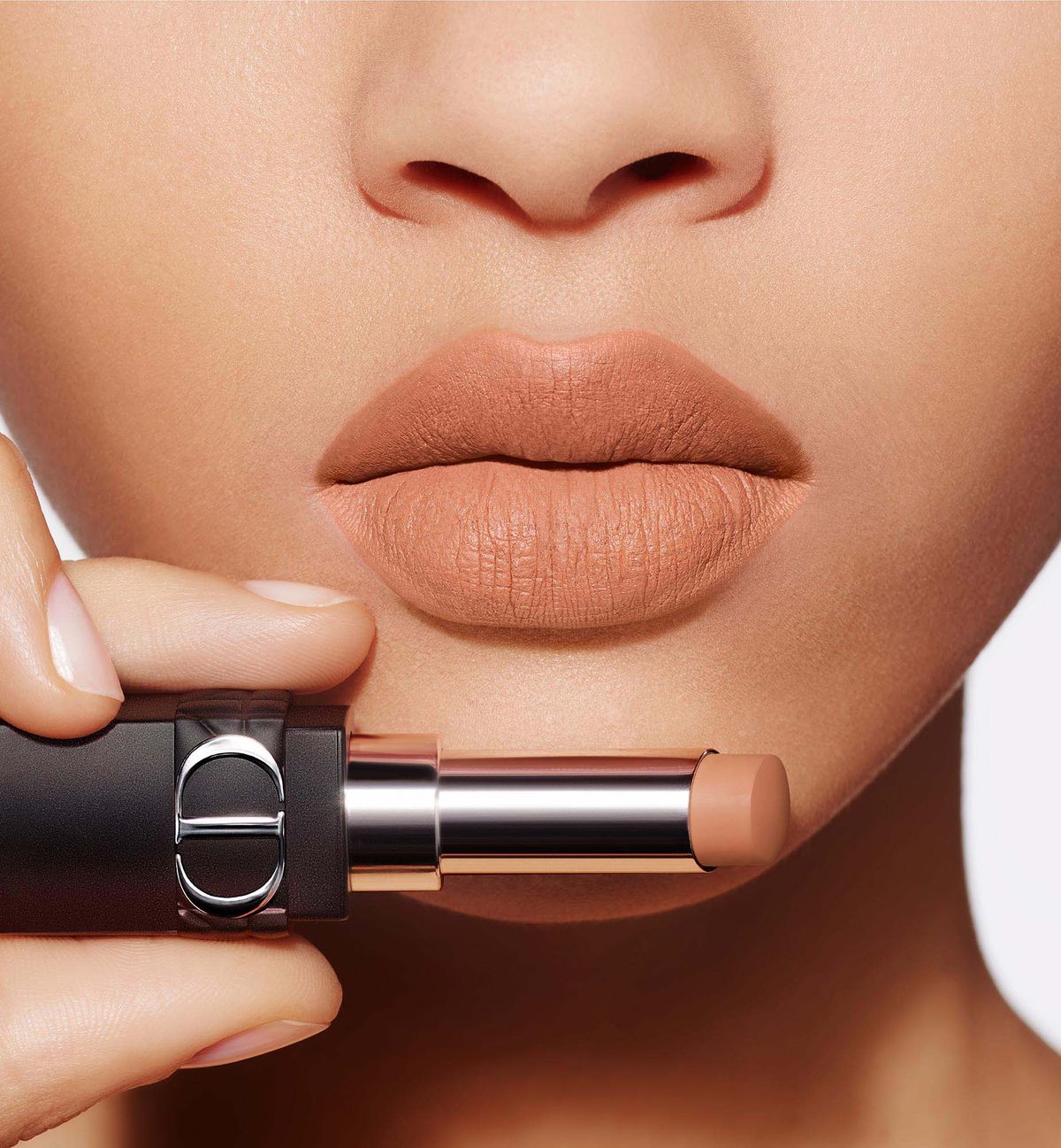 Maquillaje de labios: encuentra el perfecto para ti - DIOR
